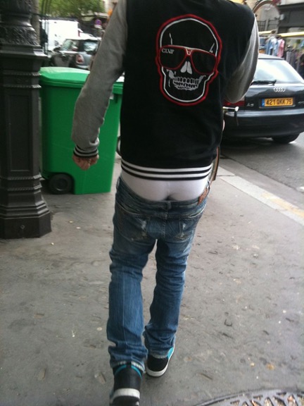 When Sagging Goes Wrong Meme