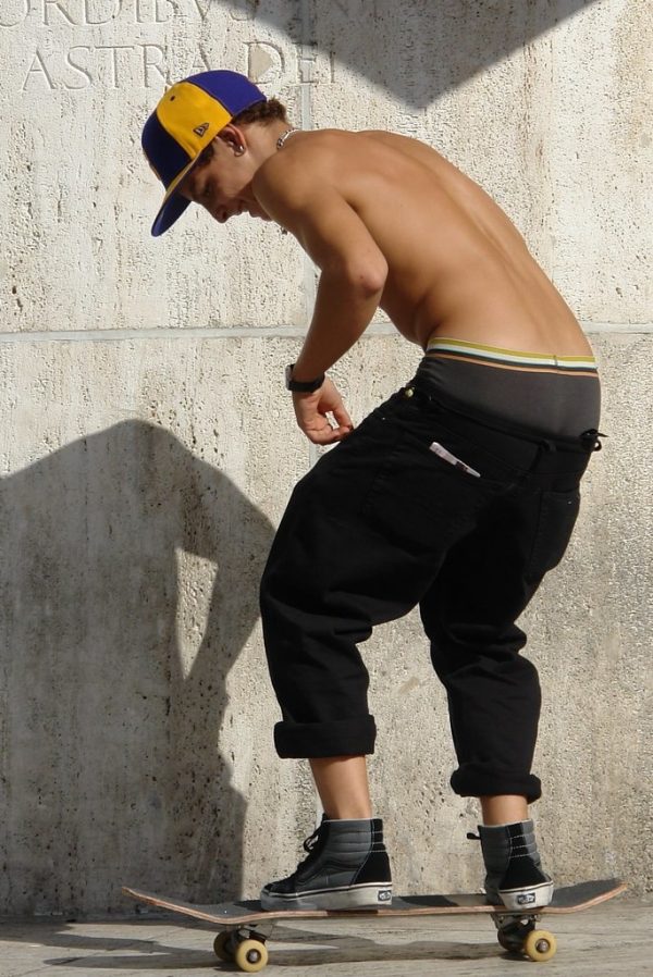 The Reason Why Sagging Your Pants Is Bad For Your Reputation - Adept ...